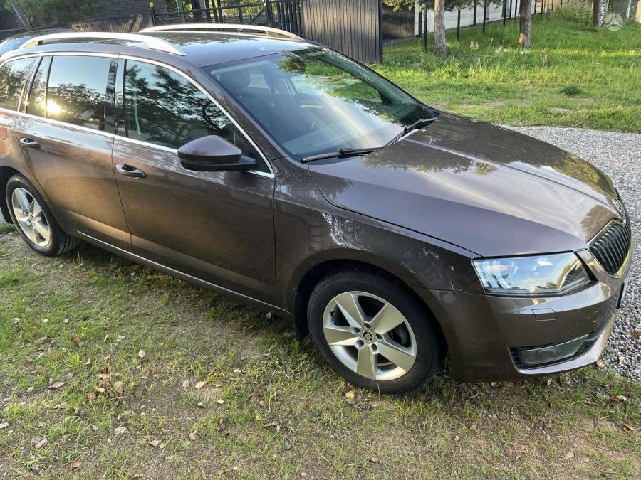 Brūns Skoda Octavia 2016 Viļņa, ar dzinēja tilpumu 1.40 L un nobraukumu 226 tūkst. km par 7600 €, foto 6 vietnē AUTOMOTO.COM.LV
