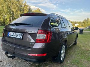 Brūns Skoda Octavia 2016 Viļņa, ar dzinēja tilpumu 1.40 L un nobraukumu 226 tūkst. km par 7600 €, foto 10 vietnē AUTOMOTO.COM.LV