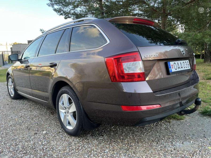 Brūns Skoda Octavia 2016 Viļņa, ar dzinēja tilpumu 1.40 L un nobraukumu 226 tūkst. km par 7600 €, foto 11 vietnē AUTOMOTO.COM.LV