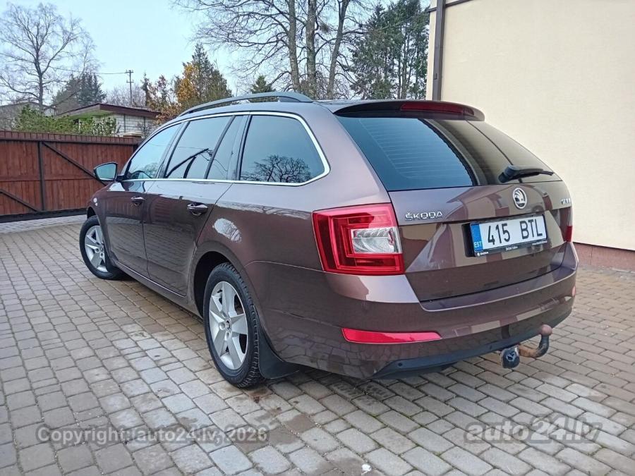 Brown Skoda Octavia 2017 in Tallinn, with an engine capacity of 1.40 L and mileage of 113 thousand km for 9999 €, photo 4 on AUTOMOTO.COM.LV
