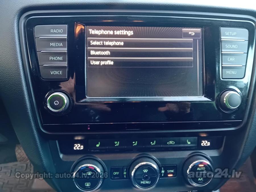 Brown Skoda Octavia 2017 in Tallinn, with an engine capacity of 1.40 L and mileage of 113 thousand km for 9999 €, photo 11 on AUTOMOTO.COM.LV