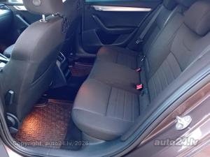 Brown Skoda Octavia 2017 in Tallinn, with an engine capacity of 1.40 L and mileage of 113 thousand km for 9999 €, photo 18 on AUTOMOTO.COM.LV