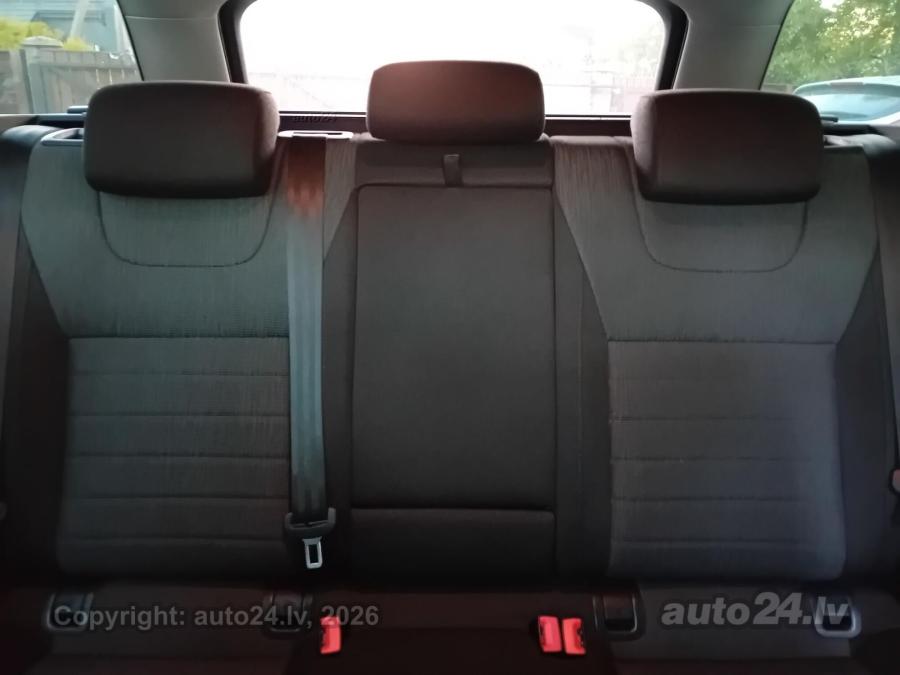 Brown Skoda Octavia 2017 in Tallinn, with an engine capacity of 1.40 L and mileage of 113 thousand km for 9999 €, photo 20 on AUTOMOTO.COM.LV