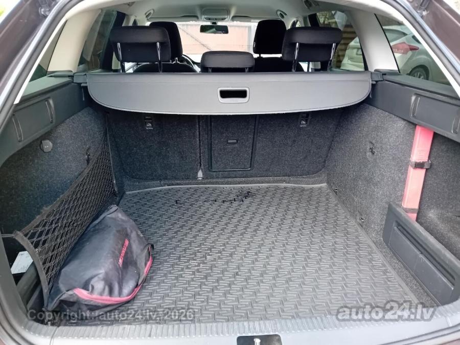 Brown Skoda Octavia 2017 in Tallinn, with an engine capacity of 1.40 L and mileage of 113 thousand km for 9999 €, photo 21 on AUTOMOTO.COM.LV