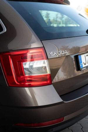 Brūns Skoda Octavia 2017 Klaipėda, ar dzinēja tilpumu 1.60 L un nobraukumu 298 tūkst. km par 7500 €, foto 7 vietnē AUTOMOTO.COM.LV