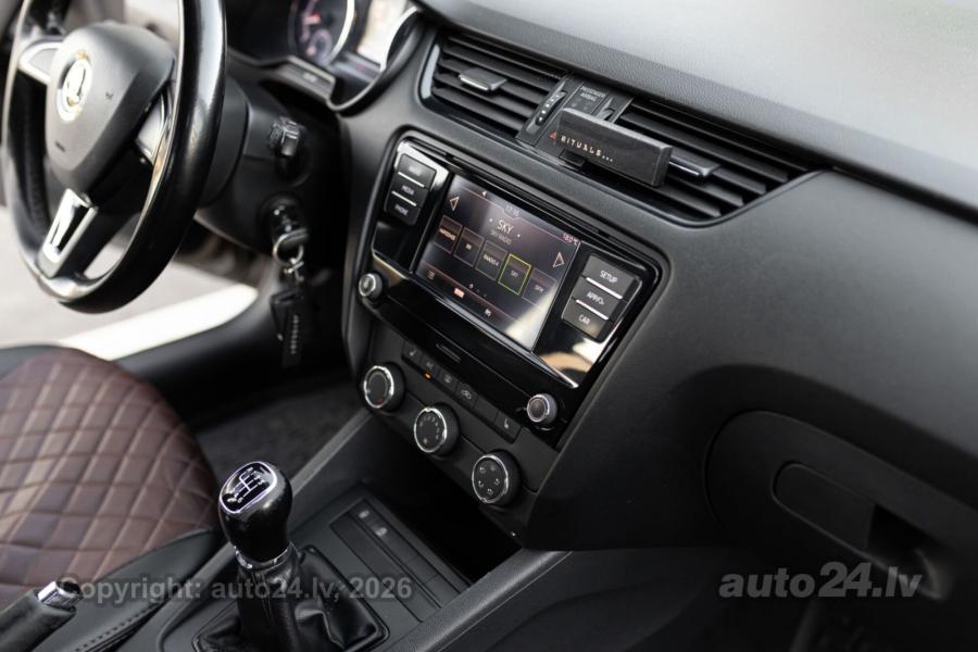 Brūns Skoda Octavia 2017 Tallina, ar dzinēja tilpumu 1.40 L un nobraukumu 336 tūkst. km par 4999 €, foto 11 vietnē AUTOMOTO.COM.LV