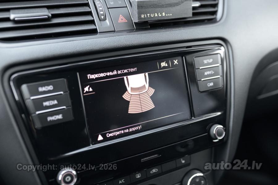Brūns Skoda Octavia 2017 Tallina, ar dzinēja tilpumu 1.40 L un nobraukumu 336 tūkst. km par 4999 €, foto 20 vietnē AUTOMOTO.COM.LV