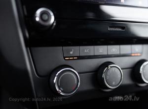 Brūns Skoda Octavia 2017 Tallina, ar dzinēja tilpumu 1.40 L un nobraukumu 336 tūkst. km par 4999 €, foto 22 vietnē AUTOMOTO.COM.LV