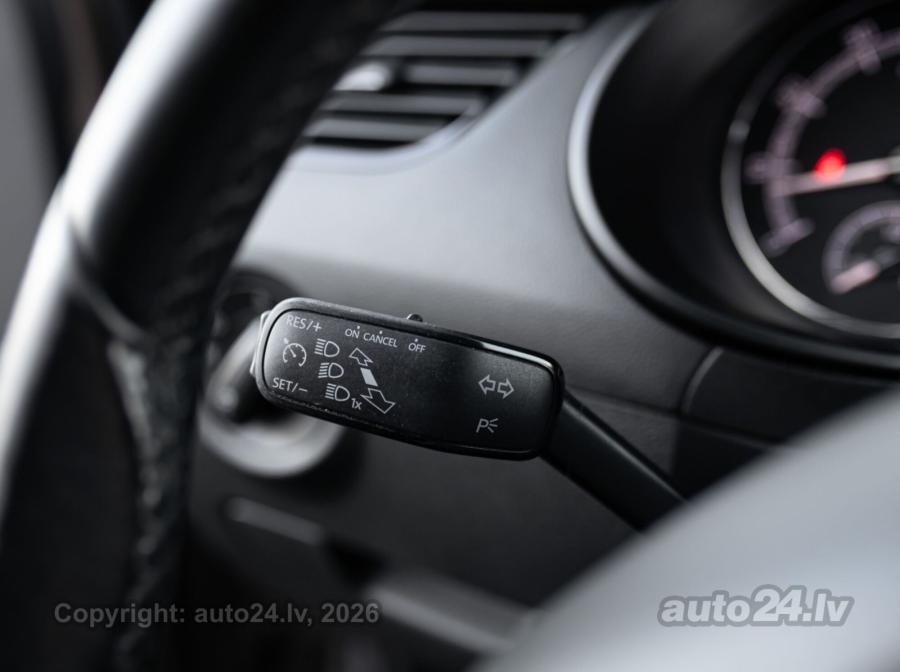 Brūns Skoda Octavia 2017 Tallina, ar dzinēja tilpumu 1.40 L un nobraukumu 336 tūkst. km par 4999 €, foto 25 vietnē AUTOMOTO.COM.LV