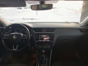 Brown Skoda Octavia 2018 in Kaunas, with an engine capacity of 1.60 L and mileage of 248 thousand km for 10500 €, photo 11 on AUTOMOTO.COM.LV