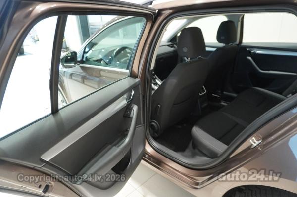 Brown Skoda Octavia 2018 in Tallinn, with an engine capacity of 1.00 L and mileage of 229 thousand km for 9900 €, photo 8 on AUTOMOTO.COM.LV