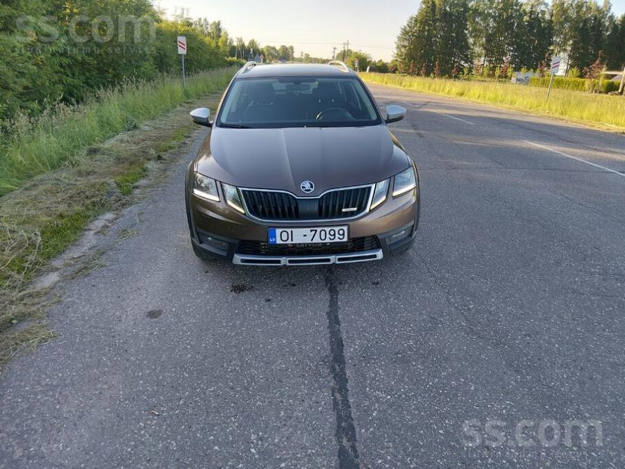Коричневый Шкода Октавия 2018 в Рига, объемом двигателя 2.00 л и пробегом 345 тыс. км за 9500 €, фото 3 на AUTOMOTO.COM.LV