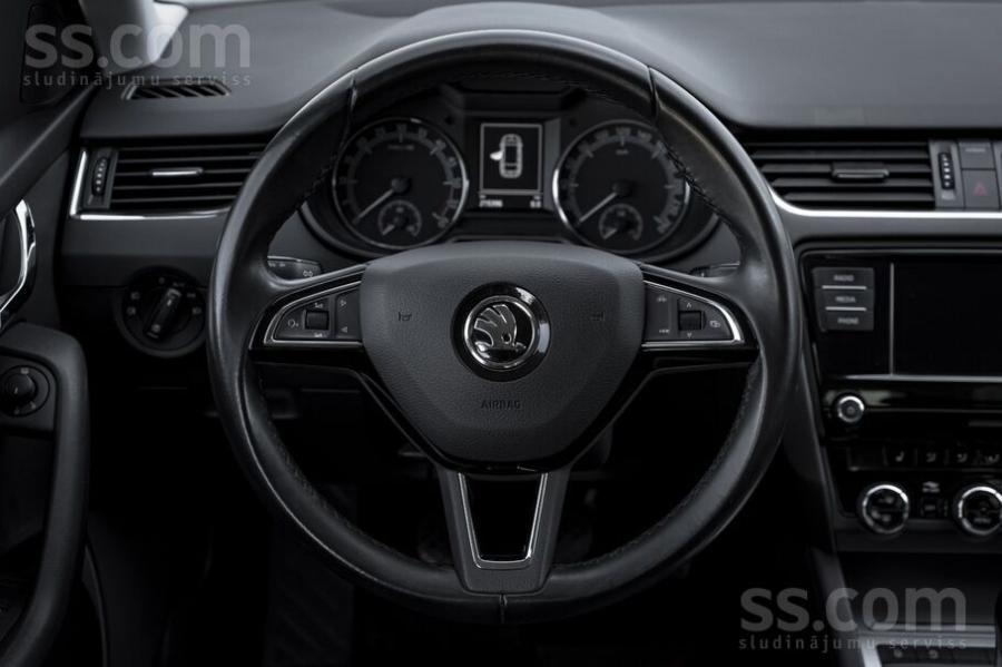 Brūns Skoda Octavia 2018 Rīga, ar dzinēja tilpumu 1.60 L un nobraukumu 215 tūkst. km par 8990 €, foto 17 vietnē AUTOMOTO.COM.LV