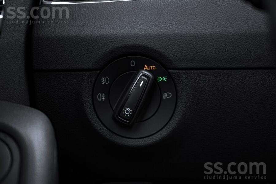 Brūns Skoda Octavia 2018 Rīga, ar dzinēja tilpumu 1.60 L un nobraukumu 215 tūkst. km par 8990 €, foto 27 vietnē AUTOMOTO.COM.LV
