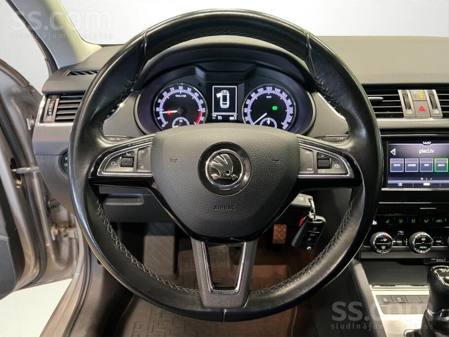 Brūns Skoda Octavia 2018 Rīga, ar dzinēja tilpumu 2.00 L un nobraukumu 196 tūkst. km par 10490 €, foto 11 vietnē AUTOMOTO.COM.LV