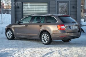 Brown Skoda Octavia 2019 in Liepaja, with an engine capacity of 1.60 L and mileage of 157 thousand km for 9500 €, photo 2 on AUTOMOTO.COM.LV