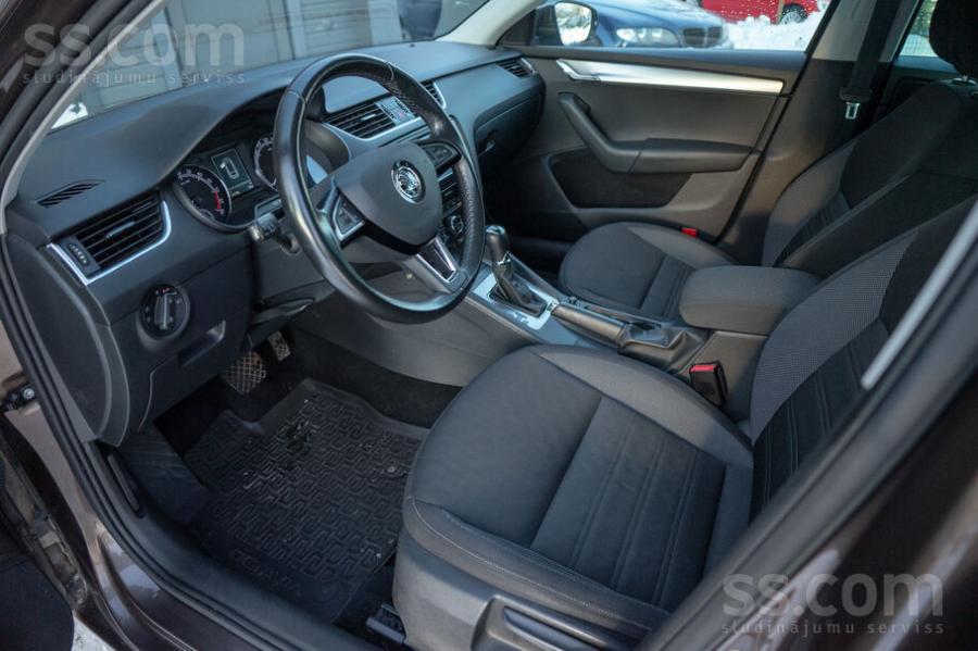 Brown Skoda Octavia 2019 in Liepaja, with an engine capacity of 1.60 L and mileage of 157 thousand km for 9500 €, photo 6 on AUTOMOTO.COM.LV