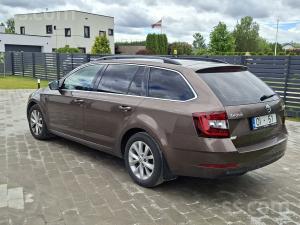 Brūns Skoda Octavia 2019 Rīga, ar dzinēja tilpumu 1.40 L un nobraukumu 179 tūkst. km par 9450 €, foto 5 vietnē AUTOMOTO.COM.LV