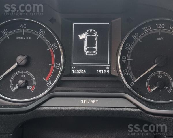 Brown Skoda Octavia 2019 in Riga, with an engine capacity of 2.00 L and mileage of 141 thousand km for 10800 €, photo 7 on AUTOMOTO.COM.LV