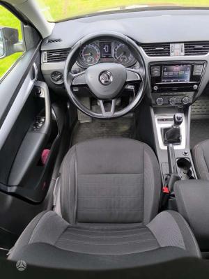 Brūns Skoda Octavia 2019 Viļņa, ar dzinēja tilpumu 1.60 L un nobraukumu 371 tūkst. km par 8000 €, foto 27 vietnē AUTOMOTO.COM.LV