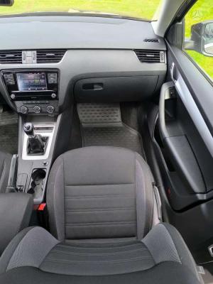 Brūns Skoda Octavia 2019 Viļņa, ar dzinēja tilpumu 1.60 L un nobraukumu 371 tūkst. km par 8000 €, foto 28 vietnē AUTOMOTO.COM.LV