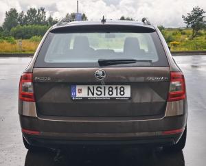 Brown Skoda Octavia 2019 in Vilnius, with an engine capacity of 1.60 L and mileage of 371 thousand km for 7950 €, photo 7 on AUTOMOTO.COM.LV