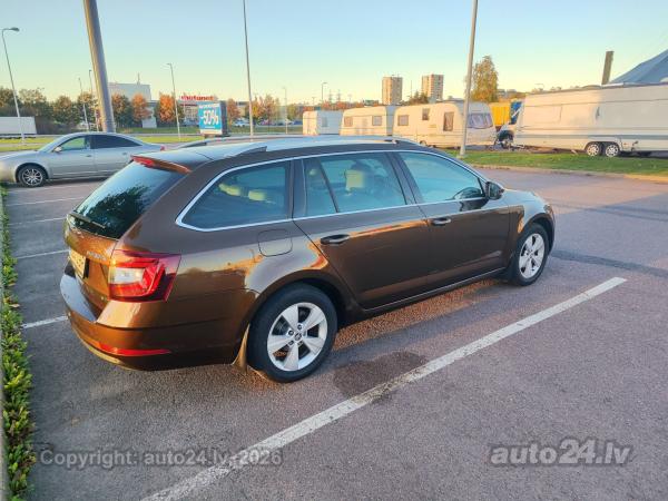 Brown Skoda Octavia 2019 in Tallinn, with an engine capacity of 1.50 L and mileage of 102 thousand km for 12990 €, photo 8 on AUTOMOTO.COM.LV