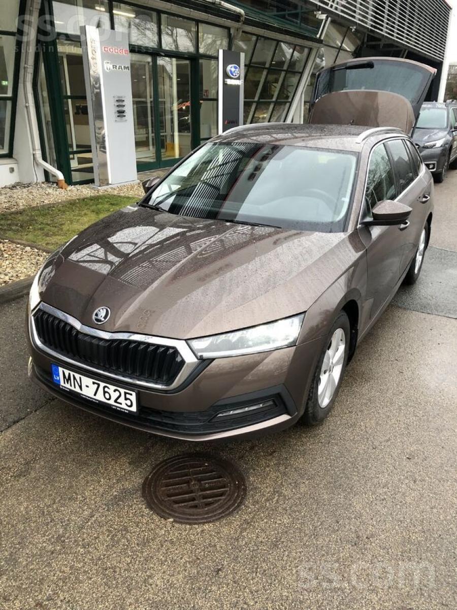 Brown Skoda Octavia 2020 in Riga, with an engine capacity of 1.50 L and mileage of 35 thousand km for 16000 €, photo 6 on AUTOMOTO.COM.LV