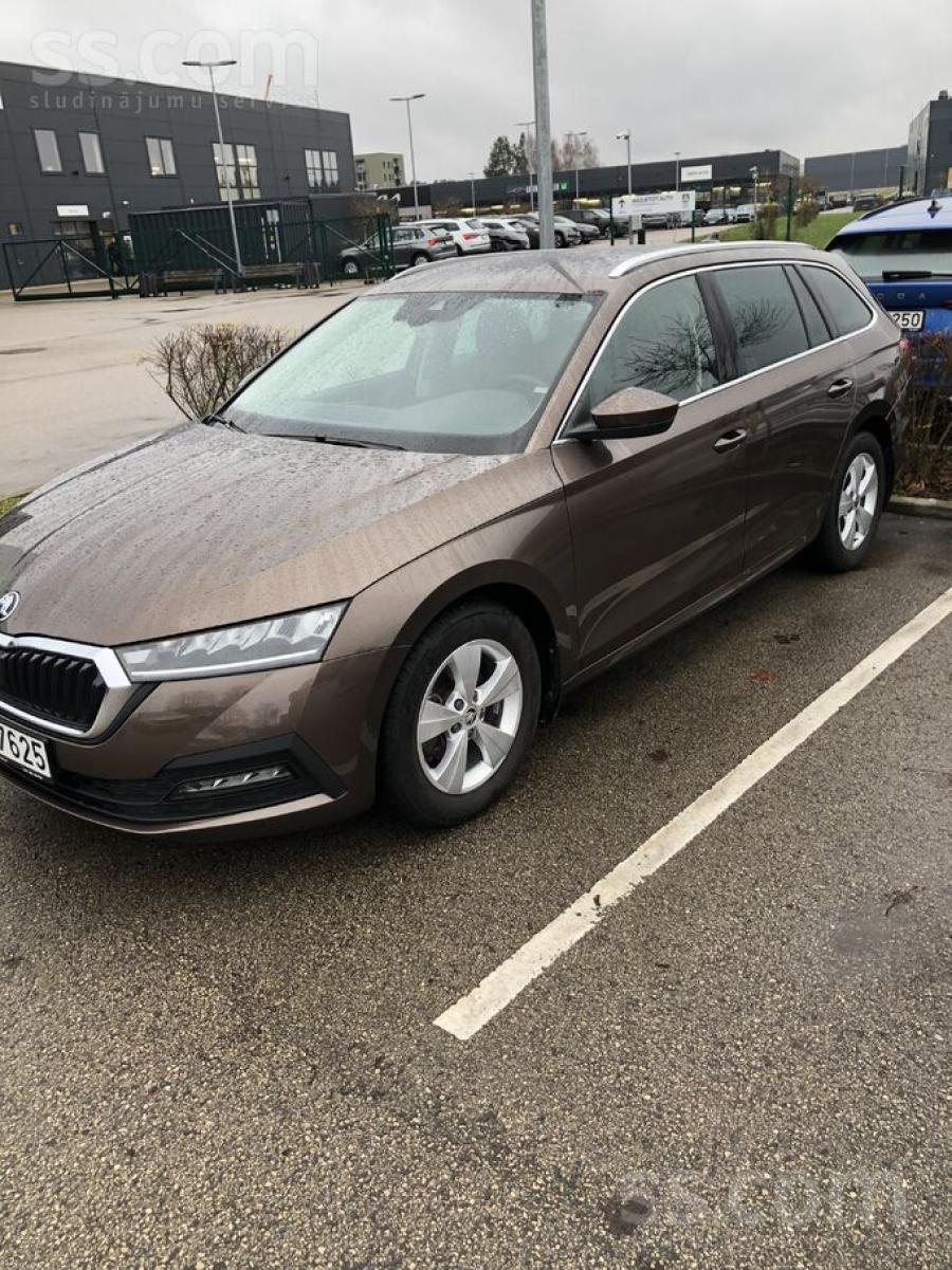 Brown Skoda Octavia 2020 in Riga, with an engine capacity of 1.50 L and mileage of 35 thousand km for 16000 €, photo 12 on AUTOMOTO.COM.LV