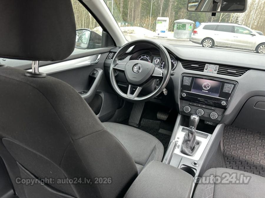 Brūns Skoda Octavia 2020 Tallina, ar dzinēja tilpumu 1.50 L un nobraukumu 163 tūkst. km par 9990 €, foto 13 vietnē AUTOMOTO.COM.LV