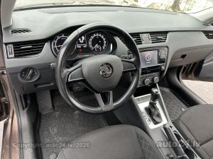 Brūns Skoda Octavia 2020 Tallina, ar dzinēja tilpumu 1.50 L un nobraukumu 163 tūkst. km par 9990 €, foto 17 vietnē AUTOMOTO.COM.LV