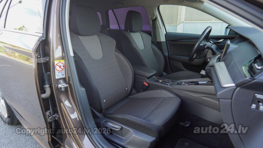 Brūns Skoda Octavia 2021 Tartu, ar dzinēja tilpumu 2.00 L un nobraukumu 90 tūkst. km par 18000 €, foto 8 vietnē AUTOMOTO.COM.LV