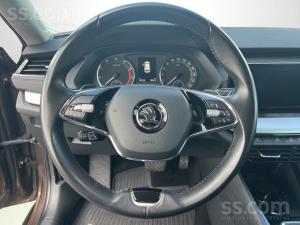 Brūns Skoda Octavia 2021 Rīga, ar dzinēja tilpumu 1.00 L un nobraukumu 107 tūkst. km par 15490 €, foto 11 vietnē AUTOMOTO.COM.LV