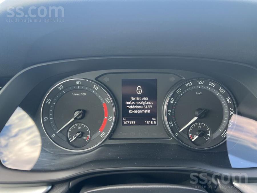Brūns Skoda Octavia 2021 Rīga, ar dzinēja tilpumu 1.00 L un nobraukumu 107 tūkst. km par 15490 €, foto 12 vietnē AUTOMOTO.COM.LV