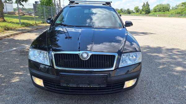Skoda Octavia 2008 in Marijampole, with an engine capacity of 1.90 L and mileage of 189 thousand km for 2350 €, photo 4 on AUTOMOTO.COM.LV