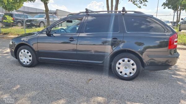 Skoda Octavia 2008 in Marijampole, with an engine capacity of 1.90 L and mileage of 189 thousand km for 2350 €, photo 7 on AUTOMOTO.COM.LV