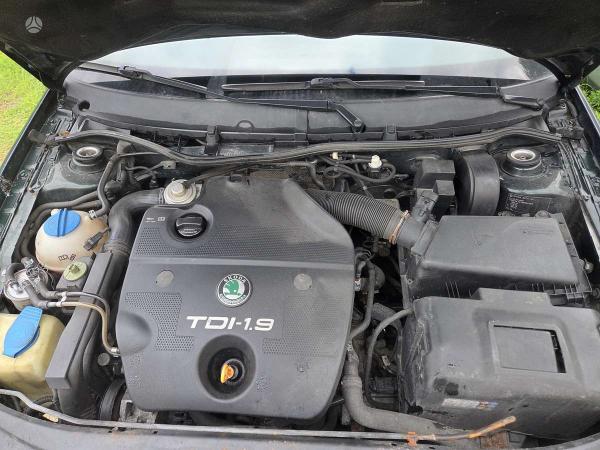 Zaļš Skoda Octavia 2004 Viļņa, ar dzinēja tilpumu 1.90 L un nobraukumu 190 tūkst. km par 550 €, foto 8 vietnē AUTOMOTO.COM.LV
