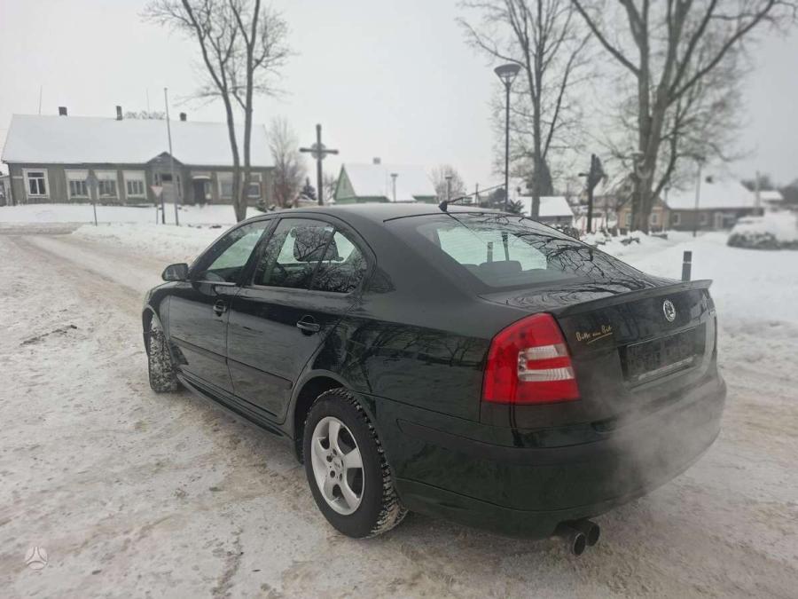 Zaļš Skoda Octavia 2005 Raseiniai, ar dzinēja tilpumu 1.97 L un nobraukumu 184 tūkst. km par 1990 €, foto 18 vietnē AUTOMOTO.COM.LV