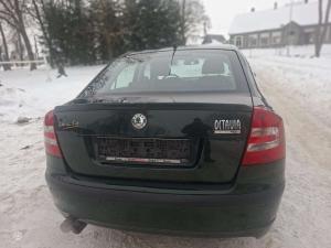 Zaļš Skoda Octavia 2005 Raseiniai, ar dzinēja tilpumu 1.97 L un nobraukumu 184 tūkst. km par 1990 €, foto 19 vietnē AUTOMOTO.COM.LV