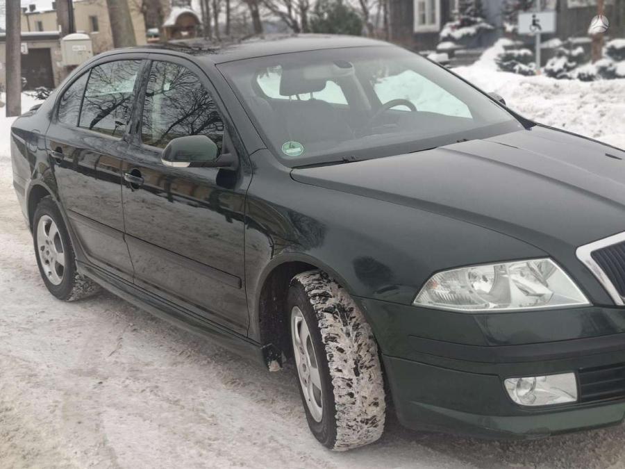 Zaļš Skoda Octavia 2005 Raseiniai, ar dzinēja tilpumu 1.97 L un nobraukumu 184 tūkst. km par 1990 €, foto 20 vietnē AUTOMOTO.COM.LV
