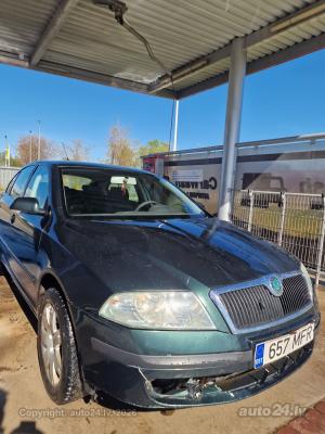 Zaļš Skoda Octavia 2006 Tallina, ar dzinēja tilpumu 1.90 L un nobraukumu 328 tūkst. km par 1235 €, foto 3 vietnē AUTOMOTO.COM.LV