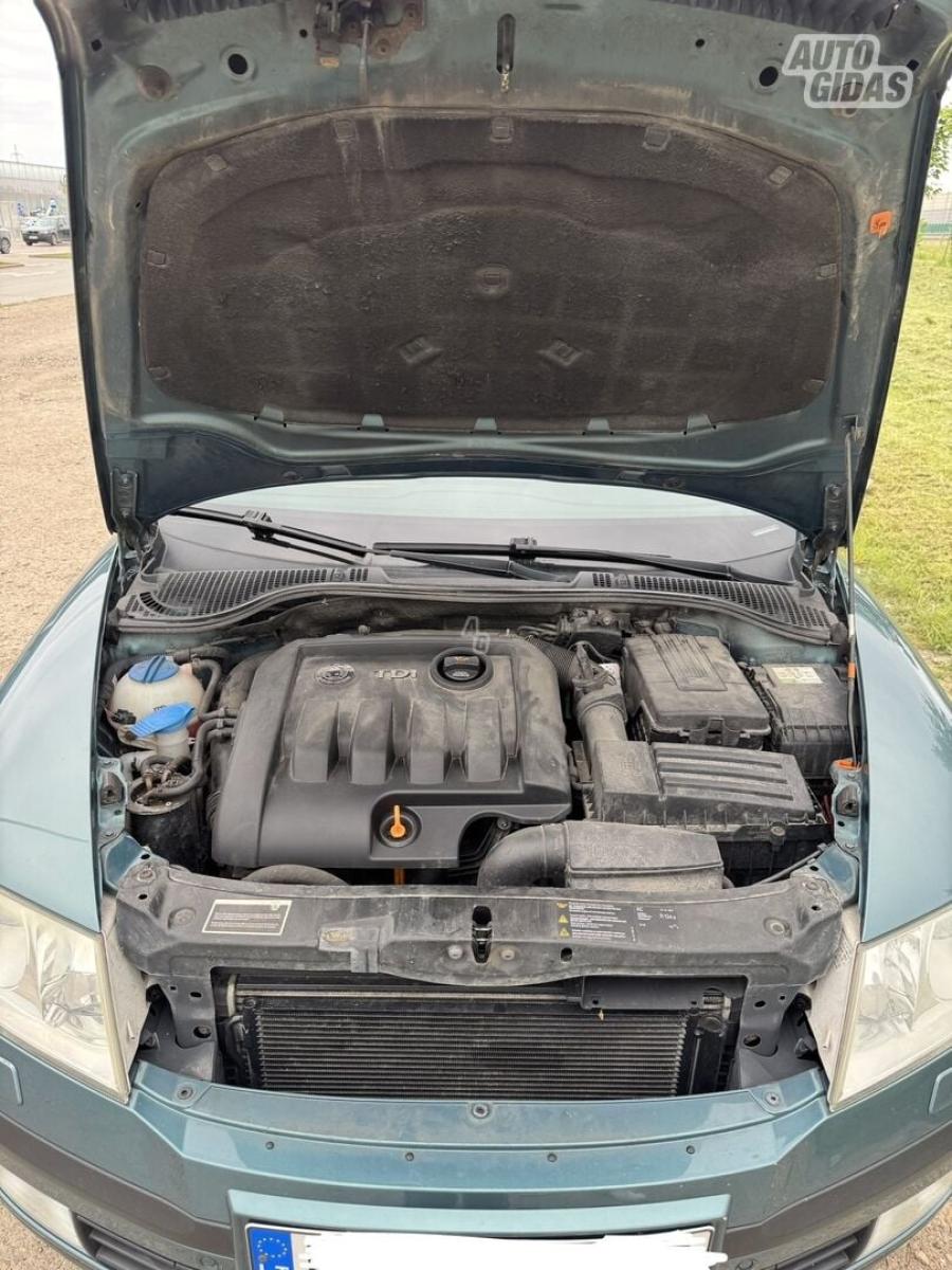 Zaļš Skoda Octavia 2007 Kauņa, ar dzinēja tilpumu 1.90 L un nobraukumu 287 tūkst. km par 2000 €, foto 12 vietnē AUTOMOTO.COM.LV