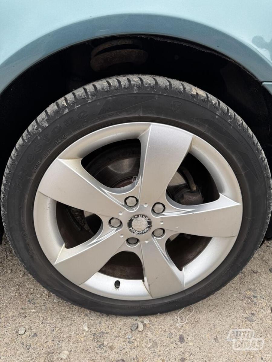 Zaļš Skoda Octavia 2007 Kauņa, ar dzinēja tilpumu 1.90 L un nobraukumu 287 tūkst. km par 2000 €, foto 16 vietnē AUTOMOTO.COM.LV