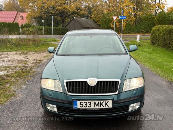 Green Skoda Octavia 2007 in Rapla, with an engine capacity of 2.00 L and mileage of 350 thousand km for 1300 €, photo 8 on AUTOMOTO.COM.LV
