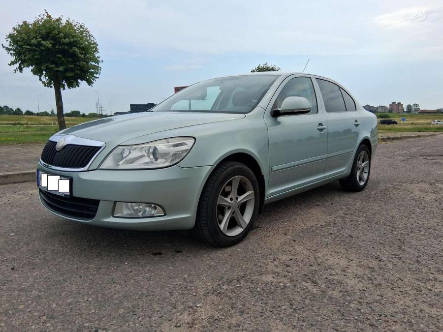 Zaļš Skoda Octavia 2008 Kauņa, ar dzinēja tilpumu 1.90 L un nobraukumu 211 tūkst. km par 3850 €, foto 3 vietnē AUTOMOTO.COM.LV