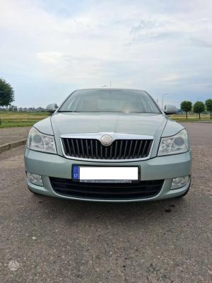 Zaļš Skoda Octavia 2008 Kauņa, ar dzinēja tilpumu 1.90 L un nobraukumu 211 tūkst. km par 3850 €, foto 4 vietnē AUTOMOTO.COM.LV