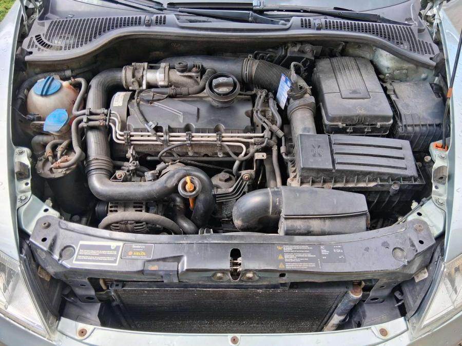 Zaļš Skoda Octavia 2008 Kauņa, ar dzinēja tilpumu 1.90 L un nobraukumu 211 tūkst. km par 3850 €, foto 22 vietnē AUTOMOTO.COM.LV