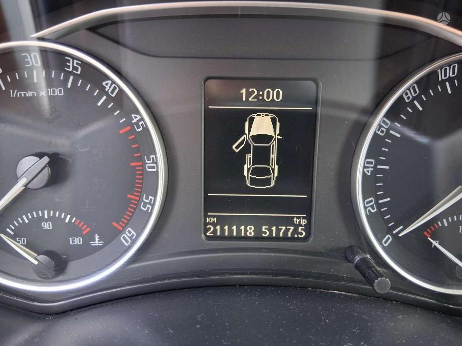 Zaļš Skoda Octavia 2008 Kauņa, ar dzinēja tilpumu 1.90 L un nobraukumu 211 tūkst. km par 3850 €, foto 25 vietnē AUTOMOTO.COM.LV