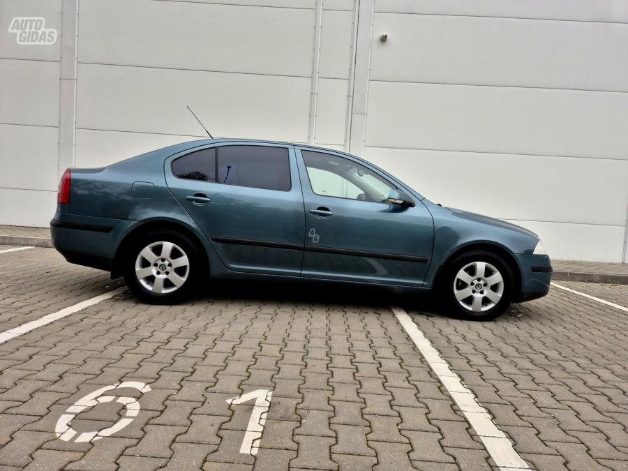Zaļš Skoda Octavia 2008 Kauņa, ar dzinēja tilpumu 1.90 L un nobraukumu 363 tūkst. km par 1600 €, foto 7 vietnē AUTOMOTO.COM.LV