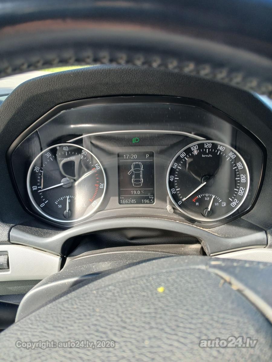 Zaļš Skoda Octavia 2009 Tallina, ar dzinēja tilpumu 1.80 L un nobraukumu 166 tūkst. km par 3900 €, foto 8 vietnē AUTOMOTO.COM.LV